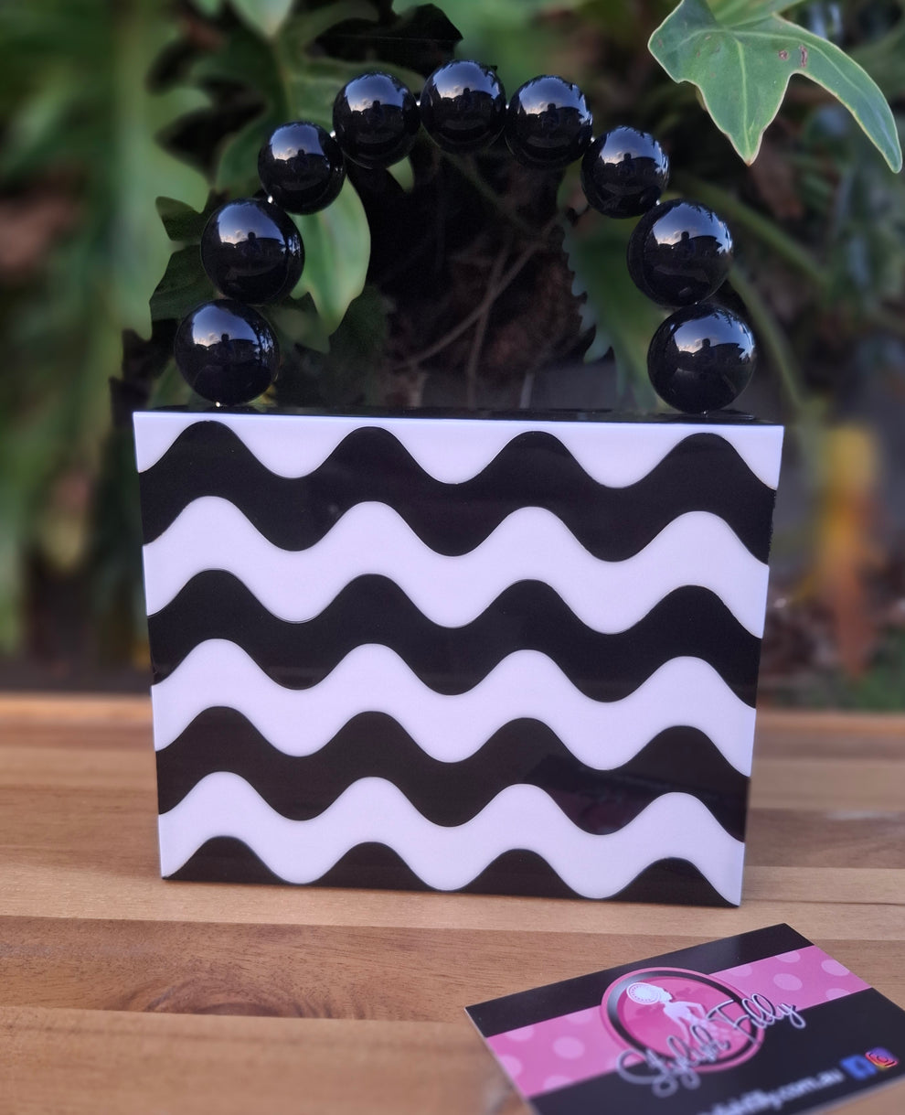 LEILUNA – Stylish Filly